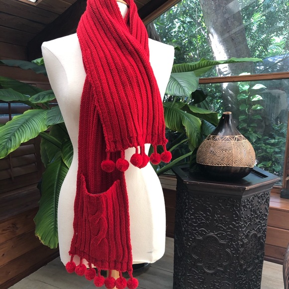 Bath & Body Works | Accessories | Bath Body Red Knit Scarf | Poshmark